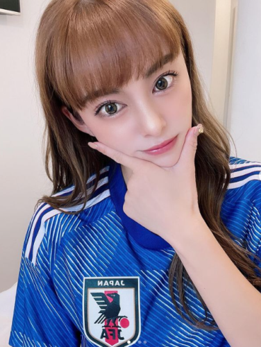 SHONO（しょーの）の本名は新田翔乃でハーフなの？両親や兄弟についても調査！ | 主夫のHOT一息ブログ